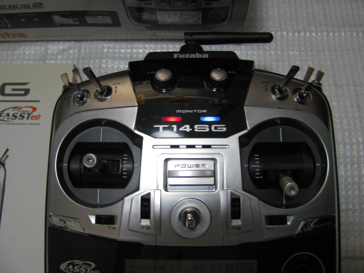 フタバの送信機： T14SG 2.4GHz ＆TFR6‐A RX(送信機)｜売買されたオークション情報、yahooの商品情報をアーカイブ公開 ...