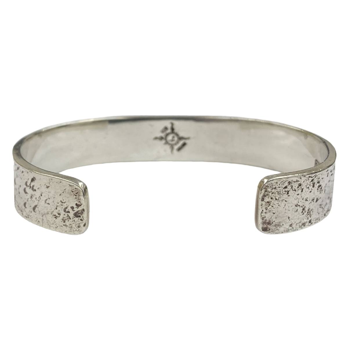 FIRST ARROWS FIRST ARROW'S ファーストアローズ K18 太陽神 メタル シルバー タタキ ベアロック 平打ち ...