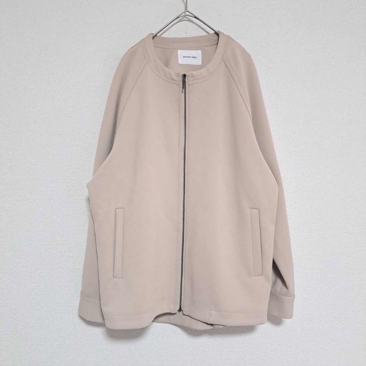 MAYSON GREY メイソングレイ ノーカラー ジャケット ブルゾン ベージュ サイズ3 L目安 オーバー ジャージー レディース Y038(Lサイズ)｜売買されたオークション情報 ...