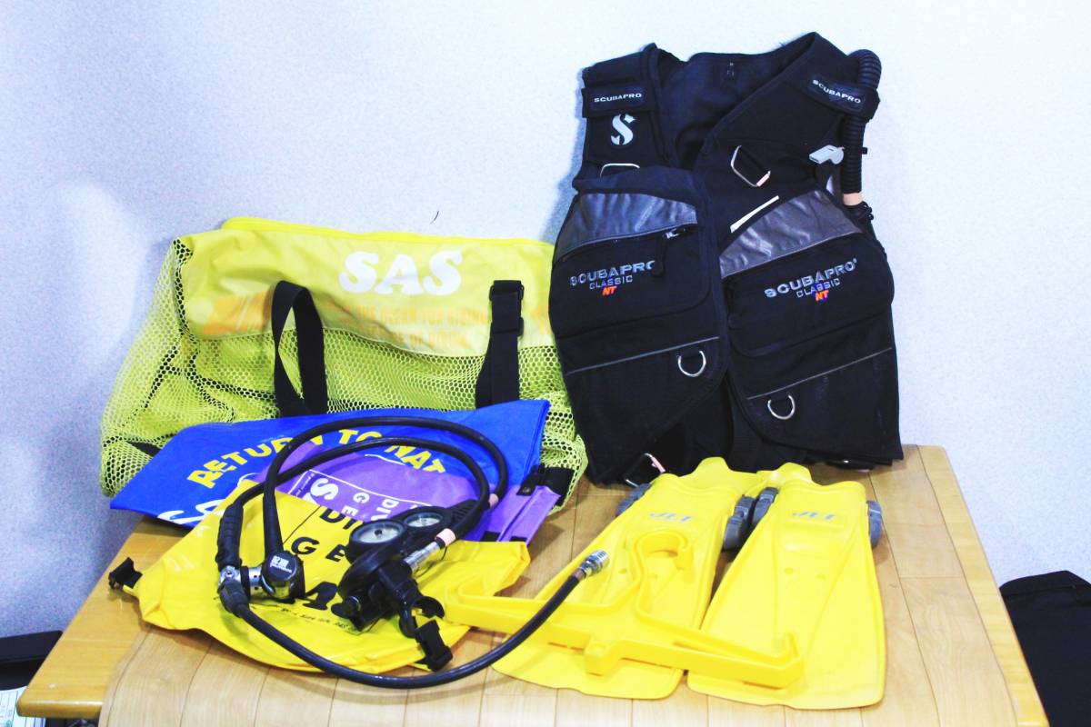 スキューバダイビング 各種アイテムセット BCジャケット レギュレーター フィン SCUBAPRO スキューバプロ 重器材 BC3/11-8(重器材セット)｜売買されたオークション情報 ...