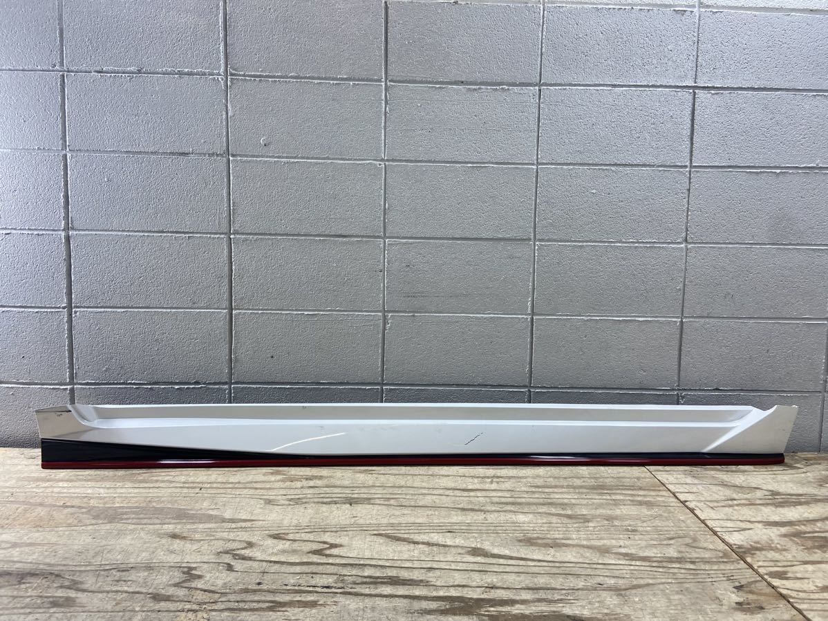 R50328 ノート オーラ ニスモ E13 純正 サイド ステップ 右 パール 76852 6XS0H(サイド)｜売買されたオークション情報、yahooの商品情報をアーカイブ公開 ...