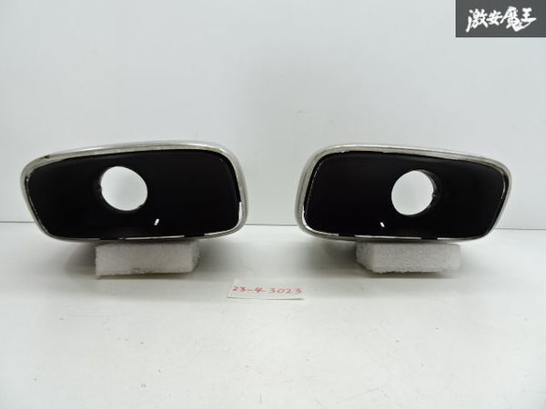 ポルシェ 純正 95B マカン ノーマル マフラー テール 出口 マフラーカッター 95B 253.682 左右セット サイズは画像にて 棚 ...