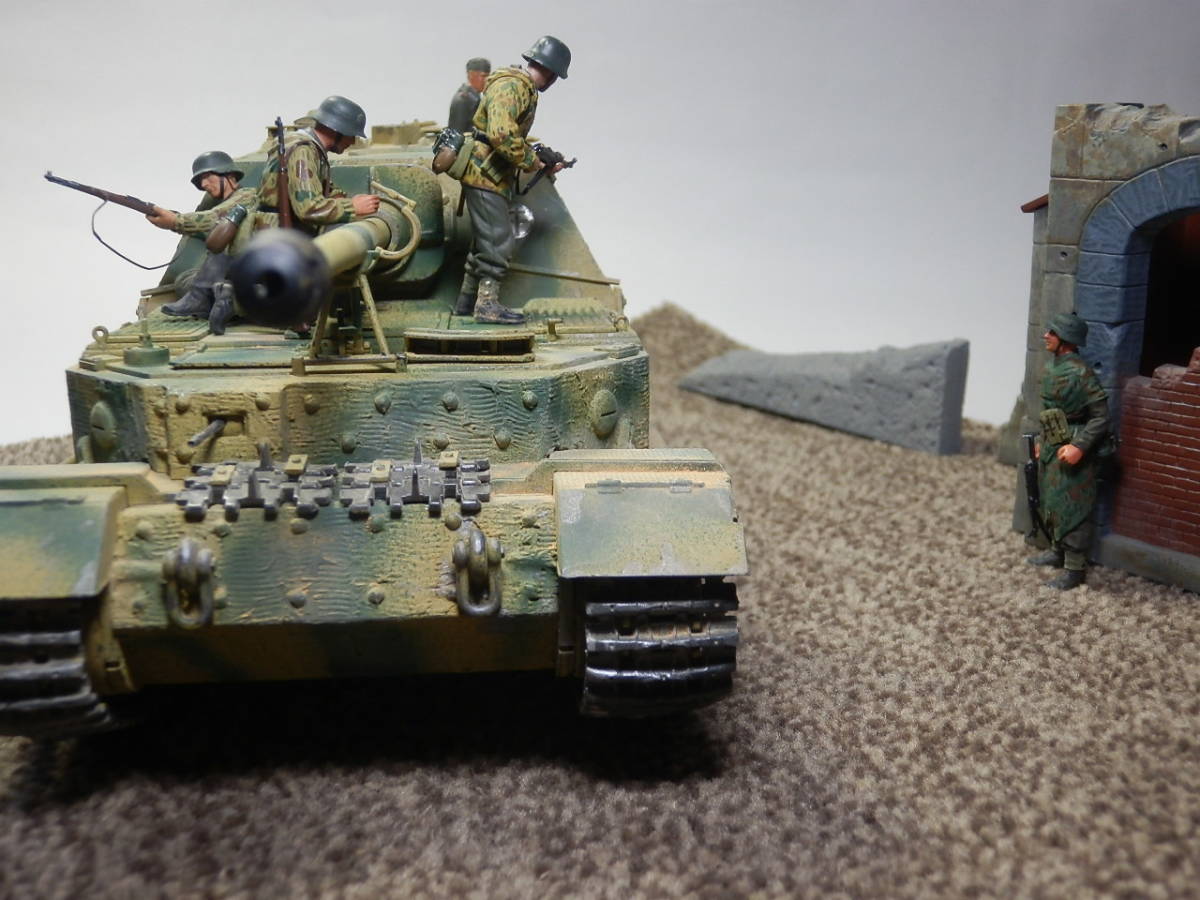 1/35 ドラゴン WW2 ドイツ軍 Sd.kFZ.183 'Elefant' エレファント重駆逐戦車 完成品(自走砲（SPA）)｜売買された ...