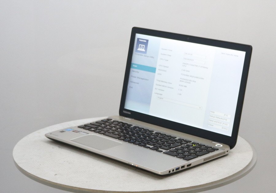 TOSHIBA PT95489LHXG dynabook T954/89L Core i7 4700HQ 2.40GHz 8GB 1000GB ...