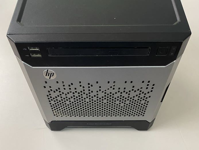 HPE ProLiant MicroServer Gen8 E3-1220 V2/メモリ16GB/120GB SSD/500GB HDD 4 ...