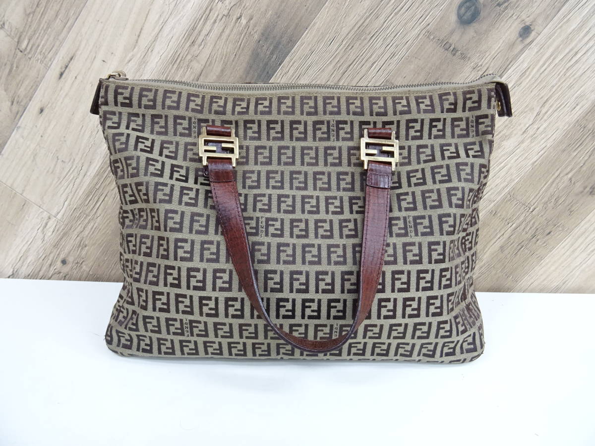 K横浜06029 FENDI フェンディ ズッカ柄 キャンバス レザー ハンドバッグ 2201‐8BH138‐TN9‐068(ハンドバッグ)｜売買されたオークション情報、yahooの商品情報を ...