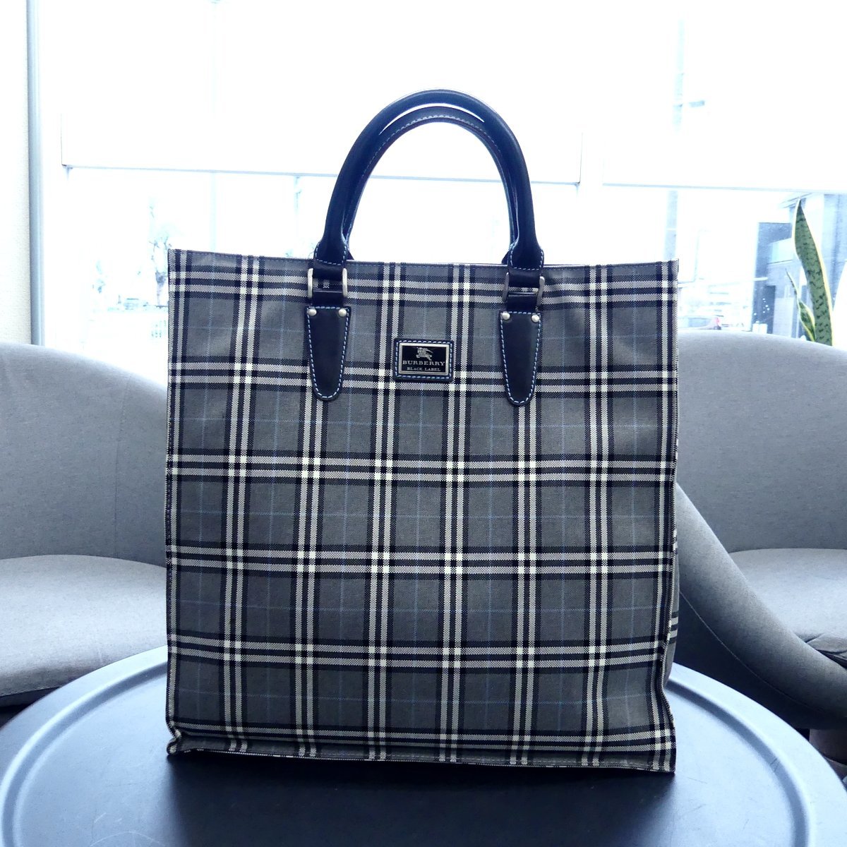 BURBERRY バーバリー BLACK LABEL ブラックレーベル グレー系 チェック トートバッグ /2307C(その他)｜売買されたオークション情報、yahooの商品情報をアーカイブ ...