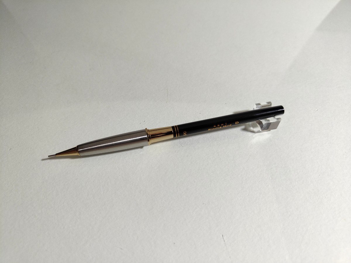 UCHIDA CAT.NO.848-0003 Drawing Sharp D型 0.5mm /ウチダ 回転繰り出し式 ドローイングシャープ 内田洋行 黒 金 流線型 製図用 廃番(シャープ ...