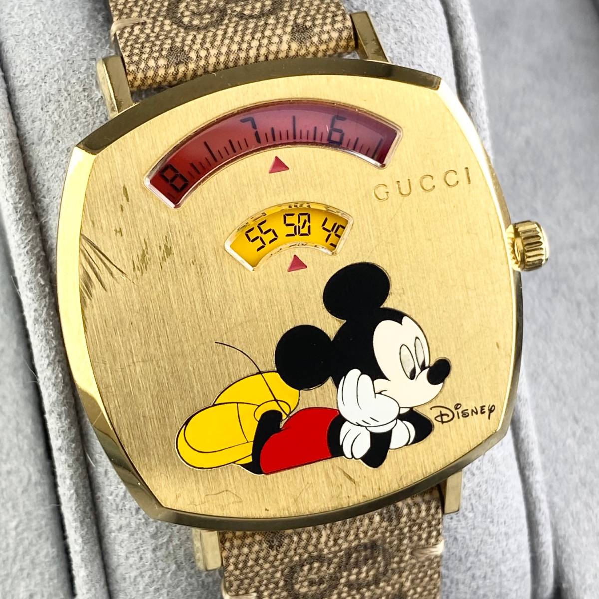 1円〜 GUCCI グッチ 腕時計 メンズ グリップウォッチ 157.4 YA157420 ディズニーコラボ ミッキーマウス ゴールド GG ...