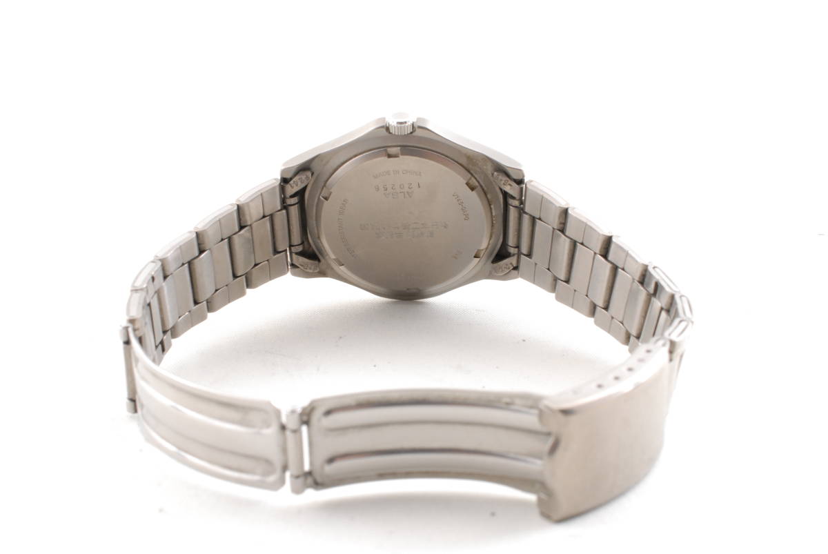 並品 保障付 SEIKO ALBA Solar Titanium 100m Quartz Date Arabic Watch V145 ...