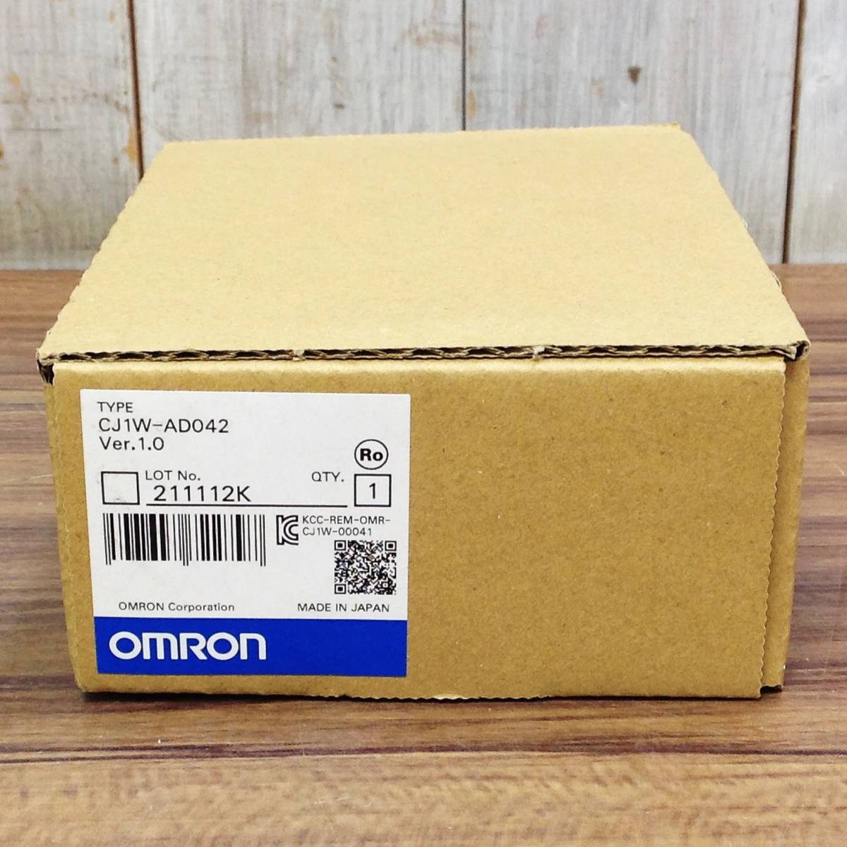 AH-03272 品 OMRON オムロン アナログ入出力ユニット CJ1W-AD042 レターパックプラス 送料全国一律520円可(その他 ...