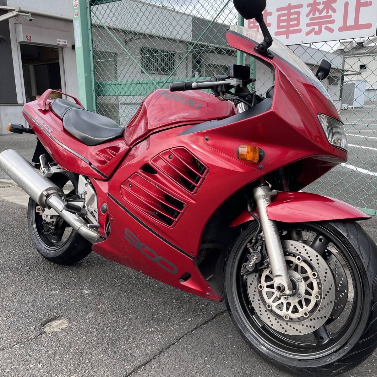 スズキ RF900R GT73E 車検R6年4月 31069㎞ H8年式 状態良好 全国配送 売切 検 TL1000R S SV1000S ...