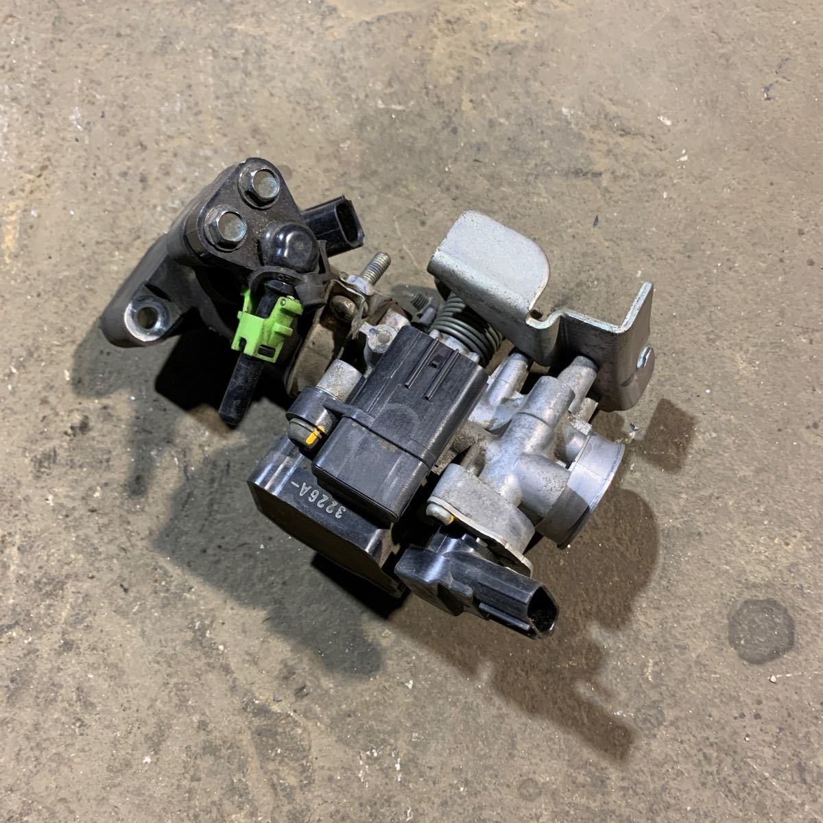 ジョルノ AF70 スロットルボディ インジェクター(その他)｜売買されたオークション情報、yahooの商品情報をアーカイブ公開 ...