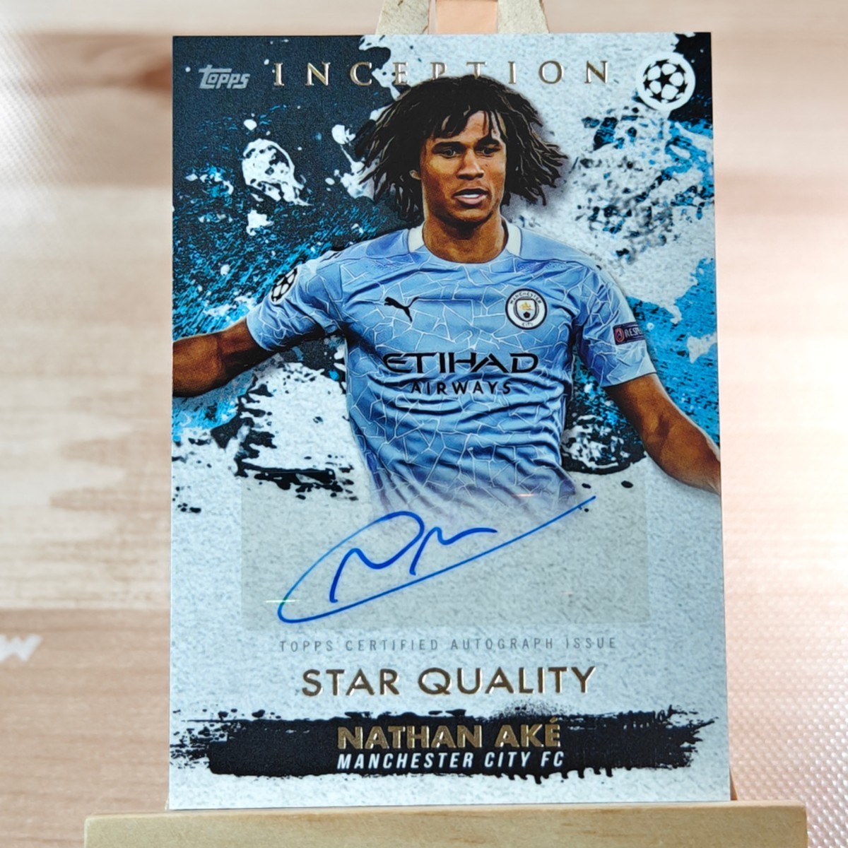 ナタン アケ 2020-21 Topps Inception Nathan Ake Star Quality Auto Manchester ...