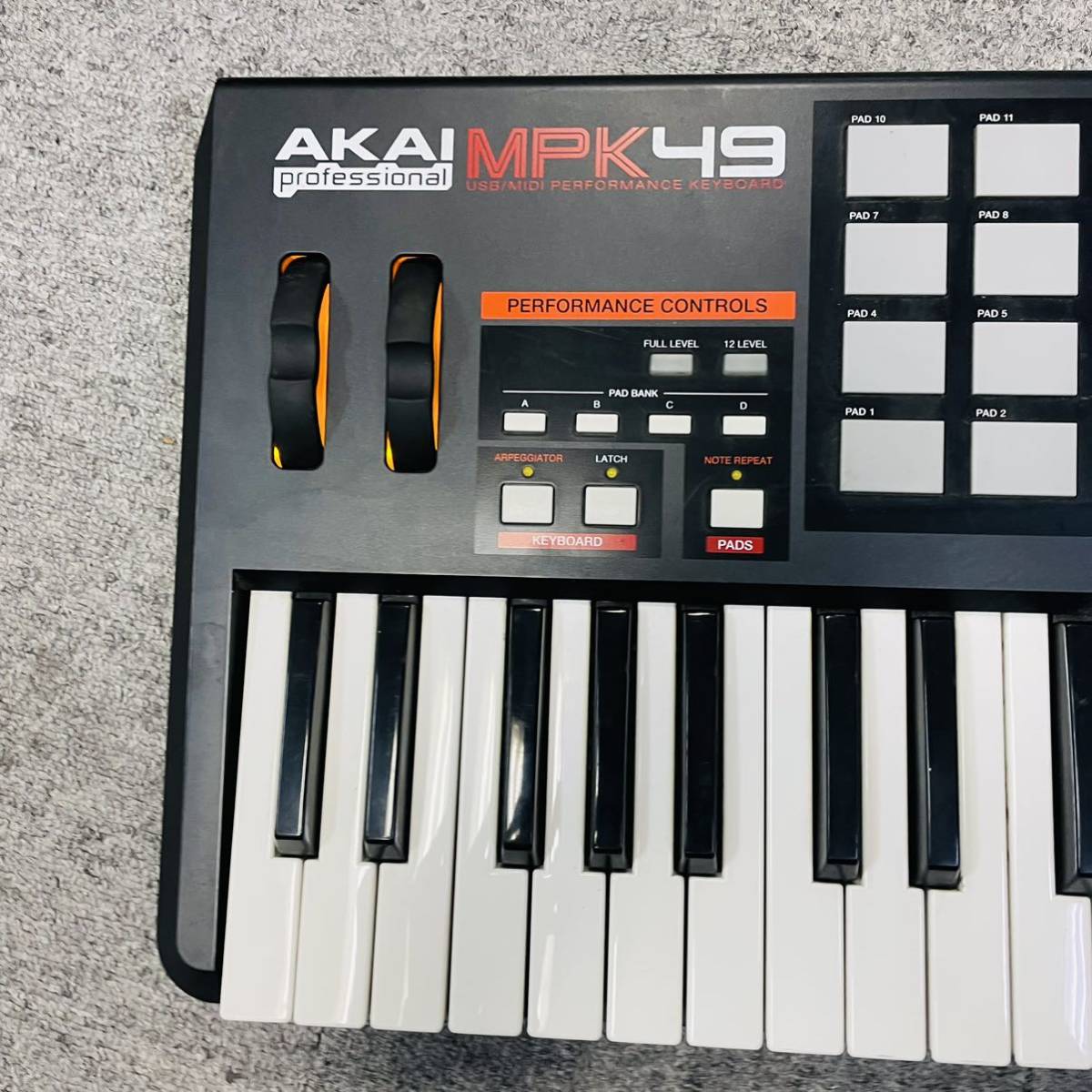 通電 AKAI Professional MPK49 49鍵盤 MIDIキーボード NN8191(MIDIキーボード、コントローラー)｜売買さ ...