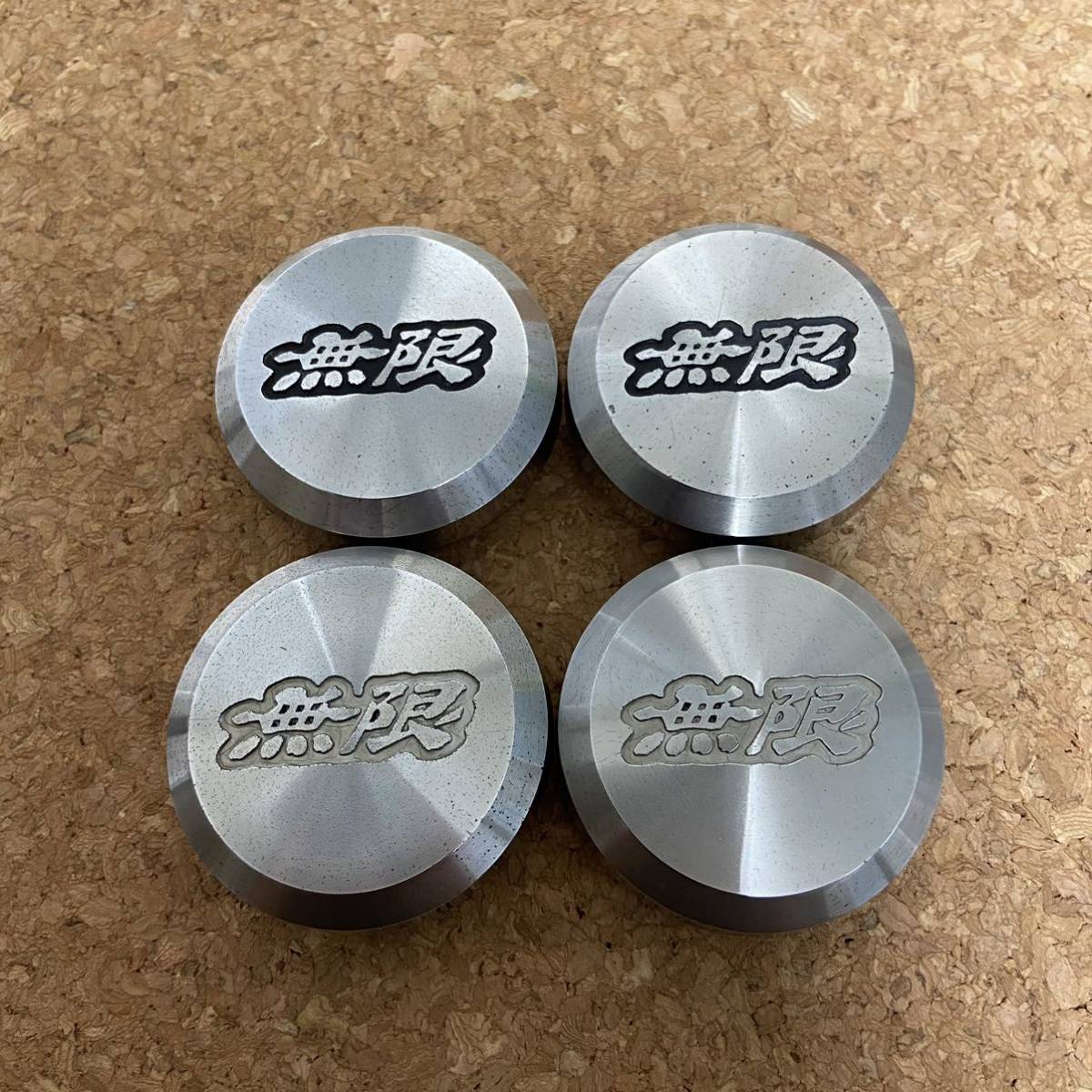 C141 ホンダ 純正 無限 センターキャップ 4個 外径58mm(純正品)｜売買されたオークション情報、yahooの商品情報をアーカイブ公開 - オークファン（aucfan.com）
