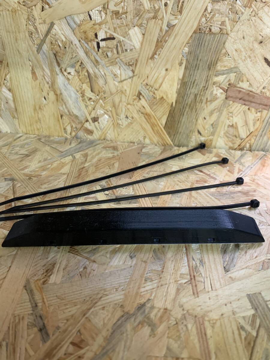 チェーン スライダー ヤマハ TW200 TW200E TW225 2JL 4CS 5VC チェーンガード 社外 ロンスイ チェーンスライダー ...