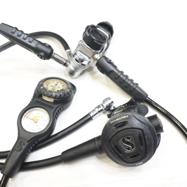 スキューバプロ MK25AF R395 ゲージ レギュセット(レギュレータ)｜売買されたオークション情報、yahooの商品情報をアーカイブ公開 ...