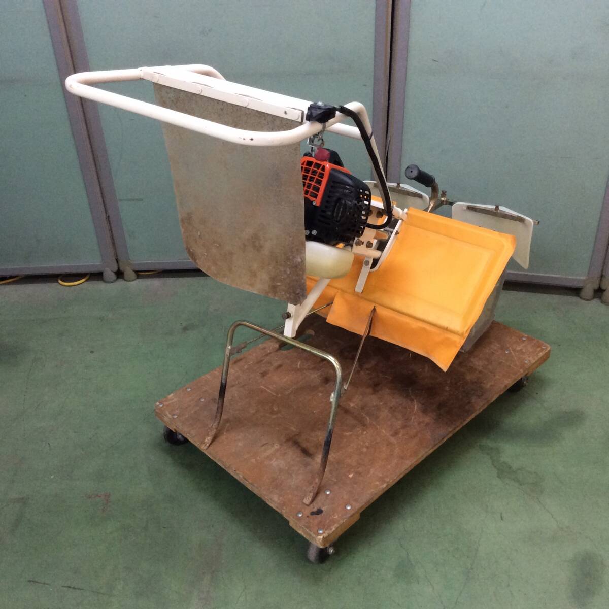 WH-0204 KIORITZ 共立 手押し中耕除草機 PC3000 田植え 水田 かくはん 除草機 パワーカルチ カルチャー 引取限定 静岡県浜松市(その他)｜売買されたオークション情報 ...