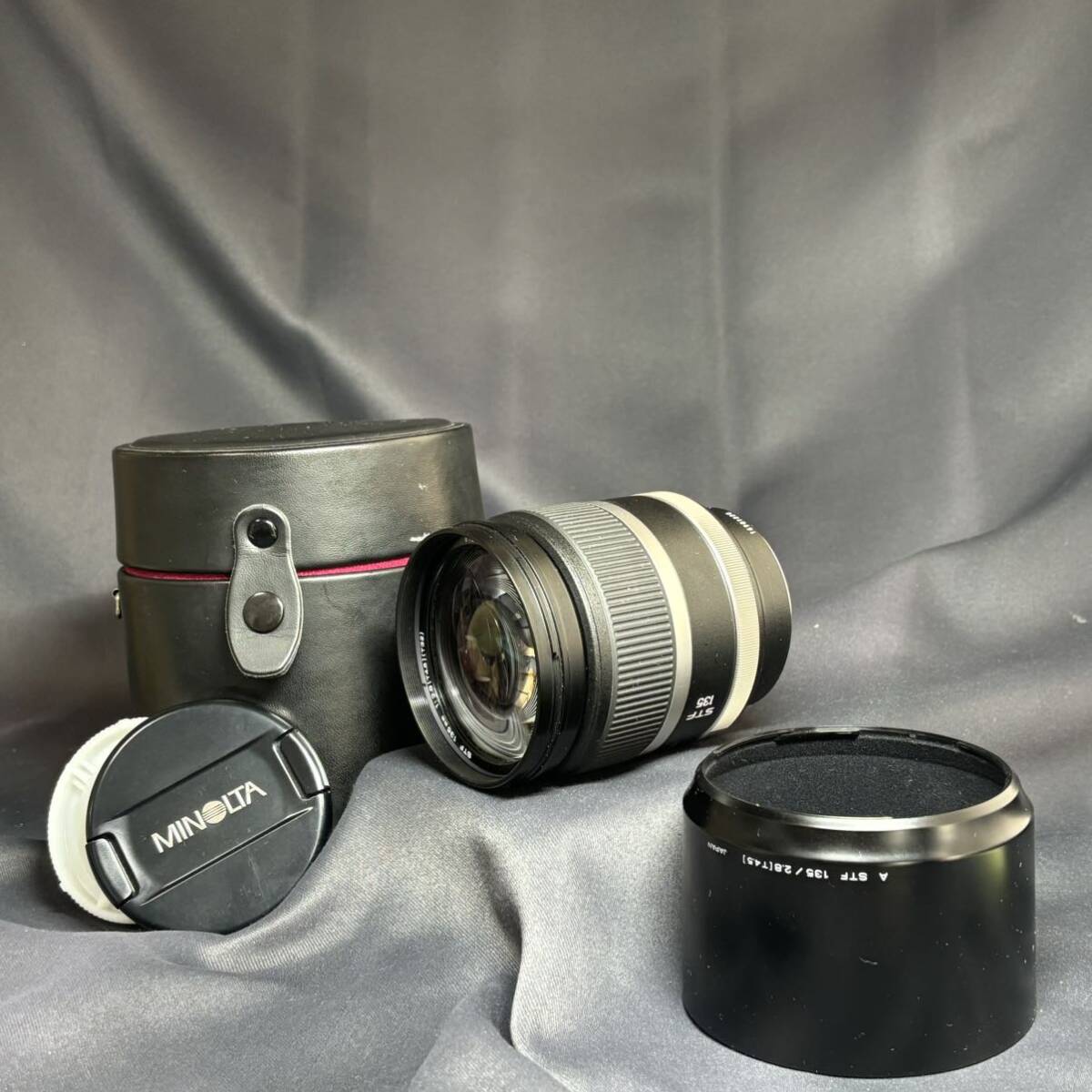 MINOLTA ミノルタ 一眼レフ カメラレンズ MINOLTA STF 135mm 1:2.8〔T4.5〕〔T32〕φ72mm フード ...