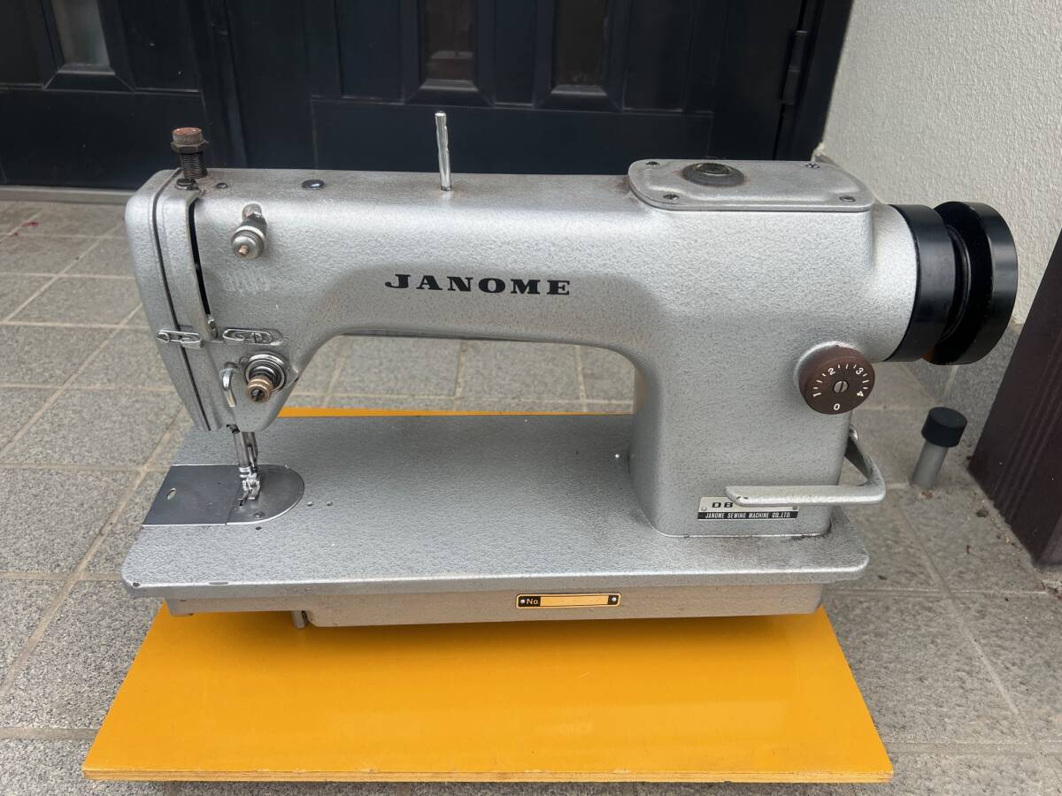JANOME ジャノメミシン 工業用ミシン DB-J704 ジャンク品(ジャノメ)｜売買されたオークション情報、yahooの商品情報を ...