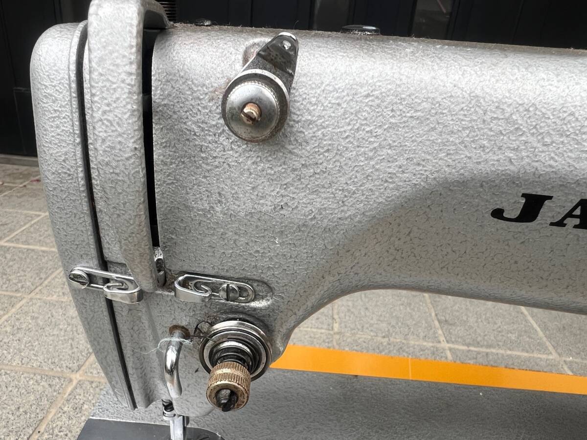 JANOME ジャノメミシン 工業用ミシン DB-J704 ジャンク品(ジャノメ)｜売買されたオークション情報、yahooの商品情報を ...
