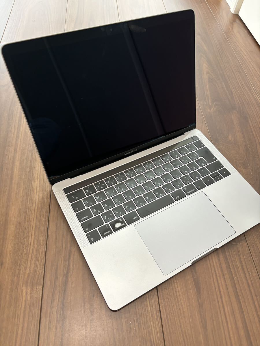 Apple MacBookPro A1989(MacBook Pro)｜売買されたオークション情報、yahooの商品情報をアーカイブ公開 ...