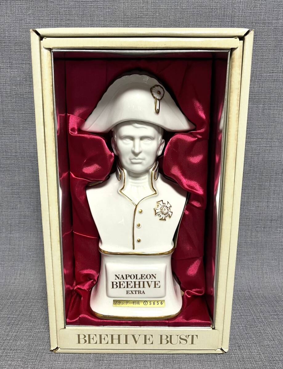 BEEHIVE NAPOLEONの値段と価格推移は？｜11件の売買データからBEEHIVE NAPOLEONの価値がわかる。販売や買取価格の参考にも。