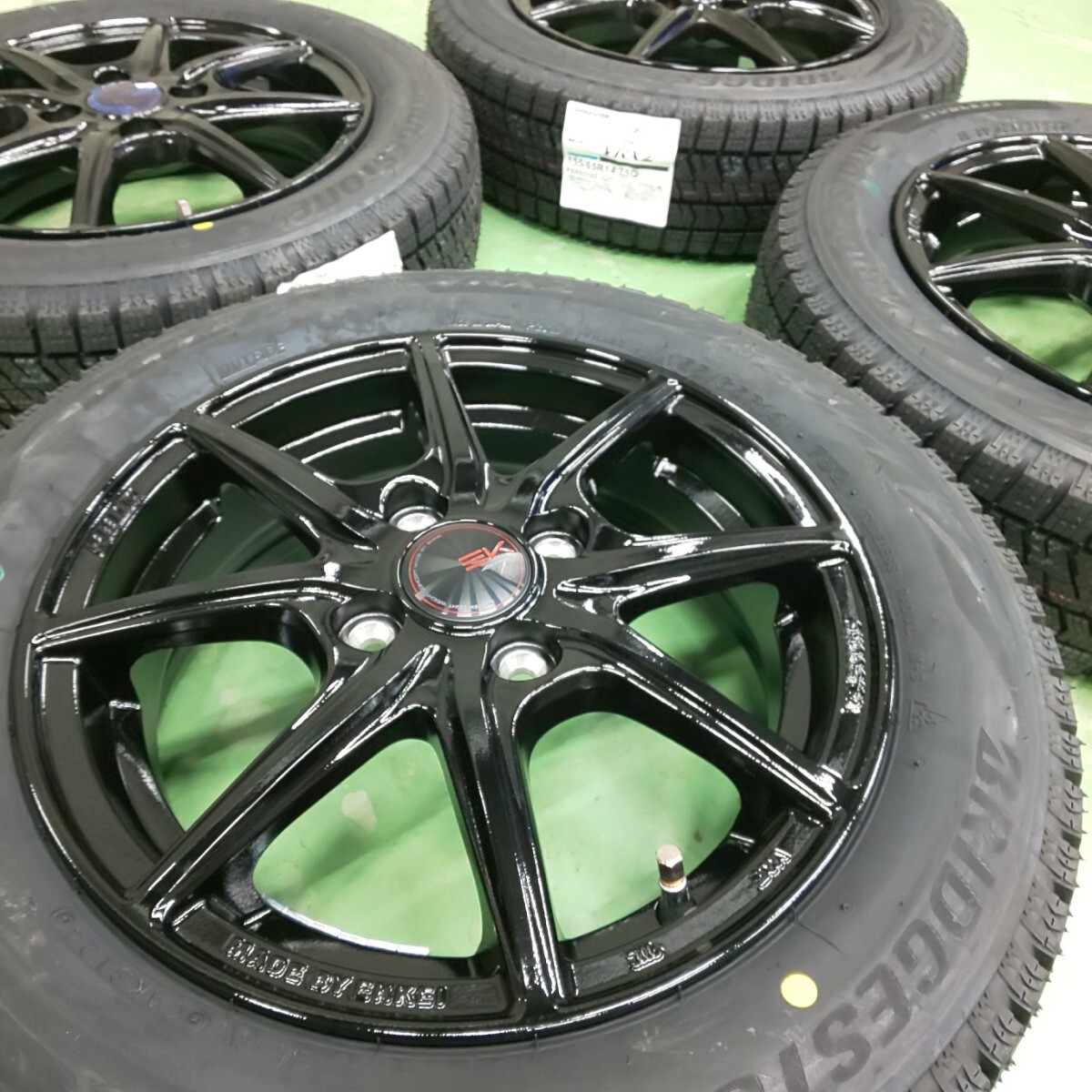 2024年製 ブリヂストンVRX2 155/65R14× KYOHO SEIN 黒 14インチホイール 4.5J45 4本セット スペーシア ...