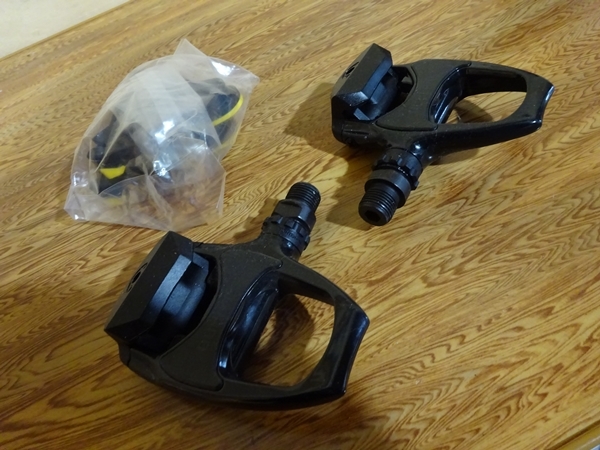 シマノ ペダルセット PD-R540 クリート付属 980(ビンディングペダル)｜売買されたオークション情報、yahooの商品情報をアーカイブ公開 - オークファン（aucfan.com）