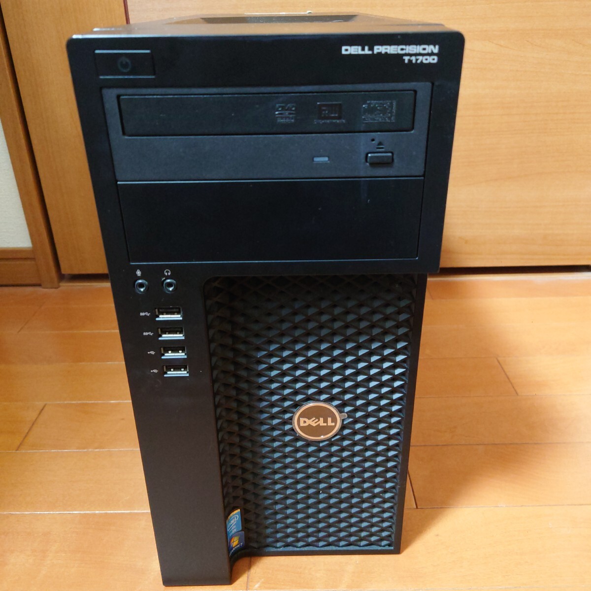 DELL Precision T1700 Xeon E3 1240v3 / 4GB / SSD 128GB / Win10 Pro ...