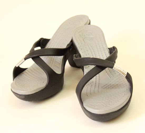 crocs cyprus black/silver W8 24cm(22cm)｜売買されたオークション情報、yahooの商品情報をアーカイブ公開 - オークファン（aucfan.com）