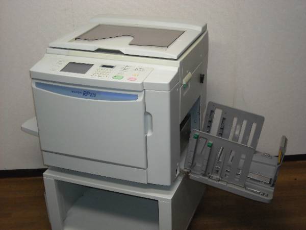 RISO 理想 リソグラフ RP215 印刷機 B4 カウント 216126枚(その他)｜売買されたオークション情報、yahooの商品情報をアーカイブ公開 - オークファン（aucfan.com）