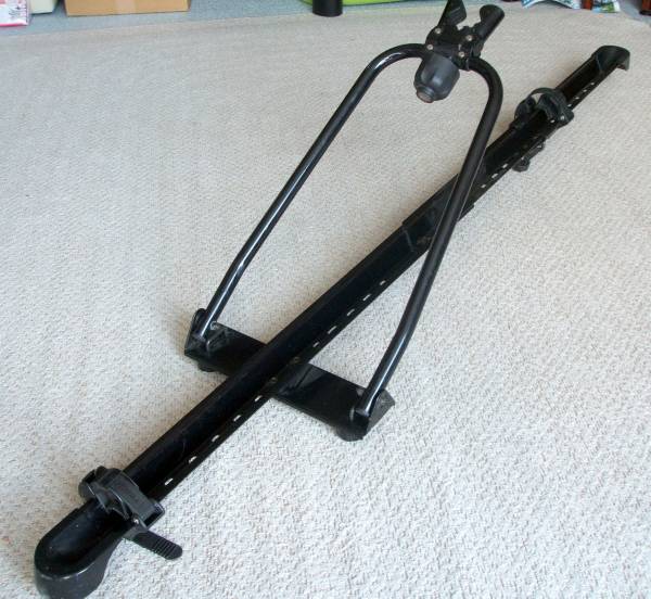 TERZO 正立式サイクルキャリア EC4 ロックノブ付き(自転車用キャリア)｜売買されたオークション情報、yahooの商品情報をアーカイブ公開 - オークファン（aucfan.com）