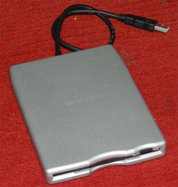 USB外付FDD SHARP CE-FD05 MITSUMI D353FUE 3モード(外付け)｜売買されたオークション情報、yahooの商品情報をアーカイブ公開 - オークファン ...