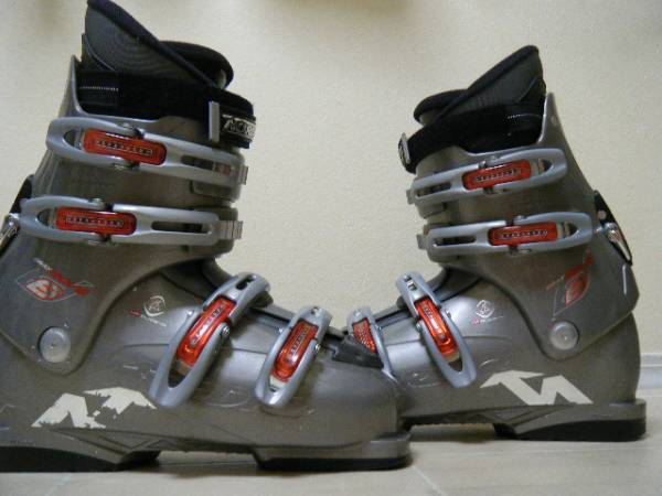 ノルディカ EASY MOVE 8 足入れ楽々 軽量幅広設計 FLEX45(26.0cm)｜売買されたオークション情報、yahooの商品情報を ...