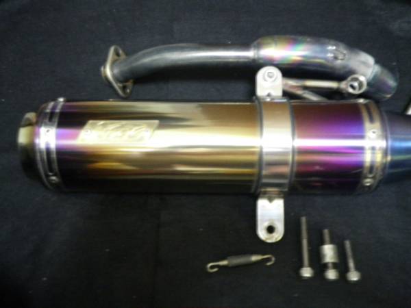 フォルツァ MF08 前期 MAC MRD チタンマフラー(マフラー本体（社外）)｜売買されたオークション情報、yahooの商品情報をアーカイブ公開 - オークファン（aucfan.com）