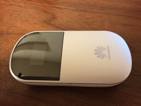 Huawei E586 モバイル WiFi ルーター SIMフリー ＆ 予備バッテリ(ルーター)｜売買されたオークション情報、yahooの商品 ...