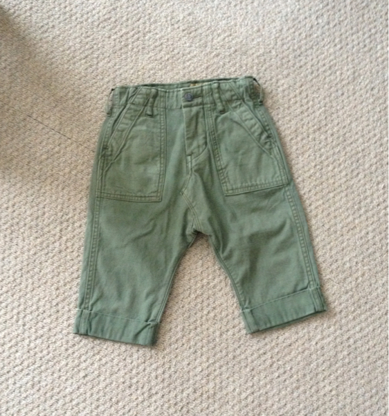 デニム＆ダンガリー サルエルハーフパンツ カーキ110 FITH(ボトムス)｜売買されたオークション情報、yahooの商品情報をアーカイブ公開 - オークファン（aucfan.com）