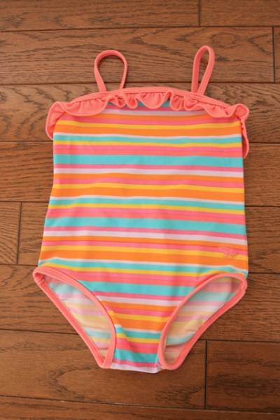 GAP ギャップ ワンピース水着 90(90（85～94cm）)｜売買されたオークション情報、yahooの商品情報をアーカイブ公開 - オークファン（aucfan.com）