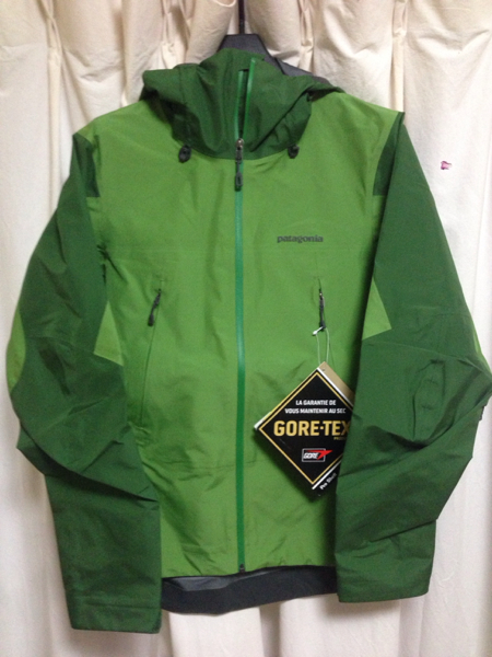 PATAGONIA パタゴニア 83655 SUPER PLUMA JKT GORE-TEX XS(XSサイズ以下)｜売買されたオークション情報、yahooの商品情報をアーカイブ公開 ...