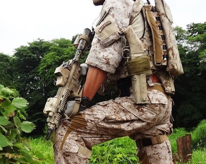 LBT-1933H MOLLEウエポンキャッチ CB M79 Devgru PJ Crye M4 PJ(マガジンポーチ)｜売買された ...