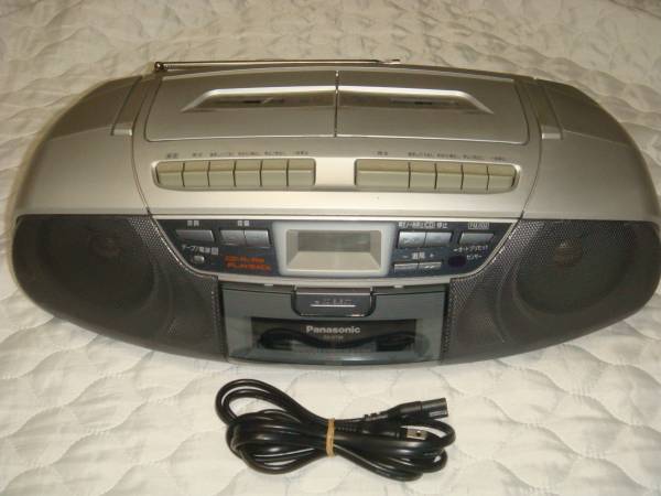 パナソニック CDラジカセ RX-DT36 シルバー 稼働品(ラジカセ)｜売買されたオークション情報、yahooの商品情報をアーカイブ公開 ...