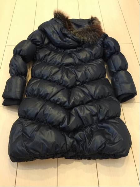 GAP ギャップ 130サイズ 140 ダウンコート 黒(130（125～134cm）)｜売買されたオークション情報、yahooの商品情報をアーカイブ公開 - オークファン（aucfan.com）