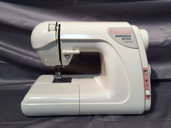 SINGER STEADY model 5100 コンパクトミシン シンガー 動作良好(本体)｜売買されたオークション情報、yahooの商品 ...