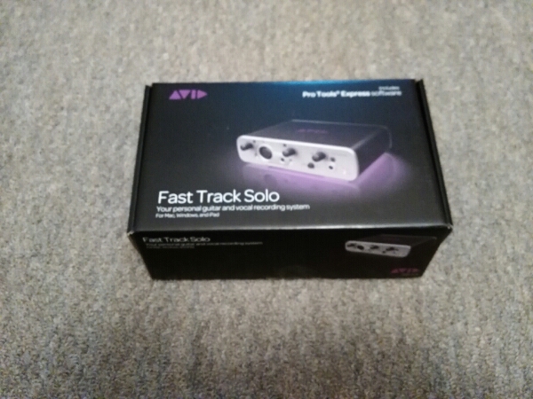 AVID Pro Tools 10/11 Win/Mac 国内版 Fast Track Solo iLok 2(レコーディング、PA機器 ...