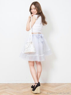 snidelフレアスカート/スナイデル(スカート)｜売買されたオークション情報、yahooの商品情報をアーカイブ公開 - オークファン（aucfan.com）