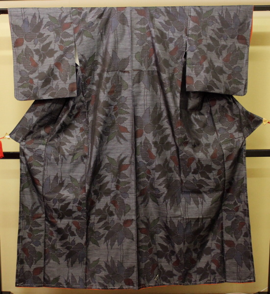 凛々 品正絹本場大島紬の着物黒－17Y(大島紬)｜売買されたオークション情報、yahooの商品情報をアーカイブ公開 - オークファン（aucfan.com）