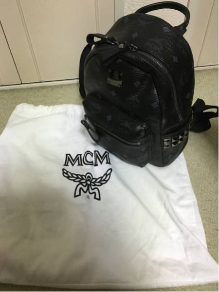 正規品 MCM ミニリュック(かばん、バッグ)｜売買されたオークション情報、yahooの商品情報をアーカイブ公開 - オークファン（aucfan.com）