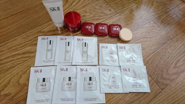 MAXFACTOR福袋/SK-Ⅱ ファンデーションレッド サンプルセット(その他)｜売買されたオークション情報、yahooの商品情報をアーカイブ公開 - オークファン（aucfan.com）